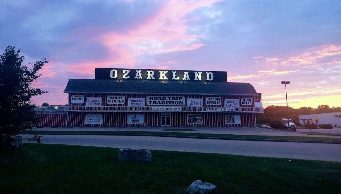 Purses – Page 3 – Ozarkland General Stores